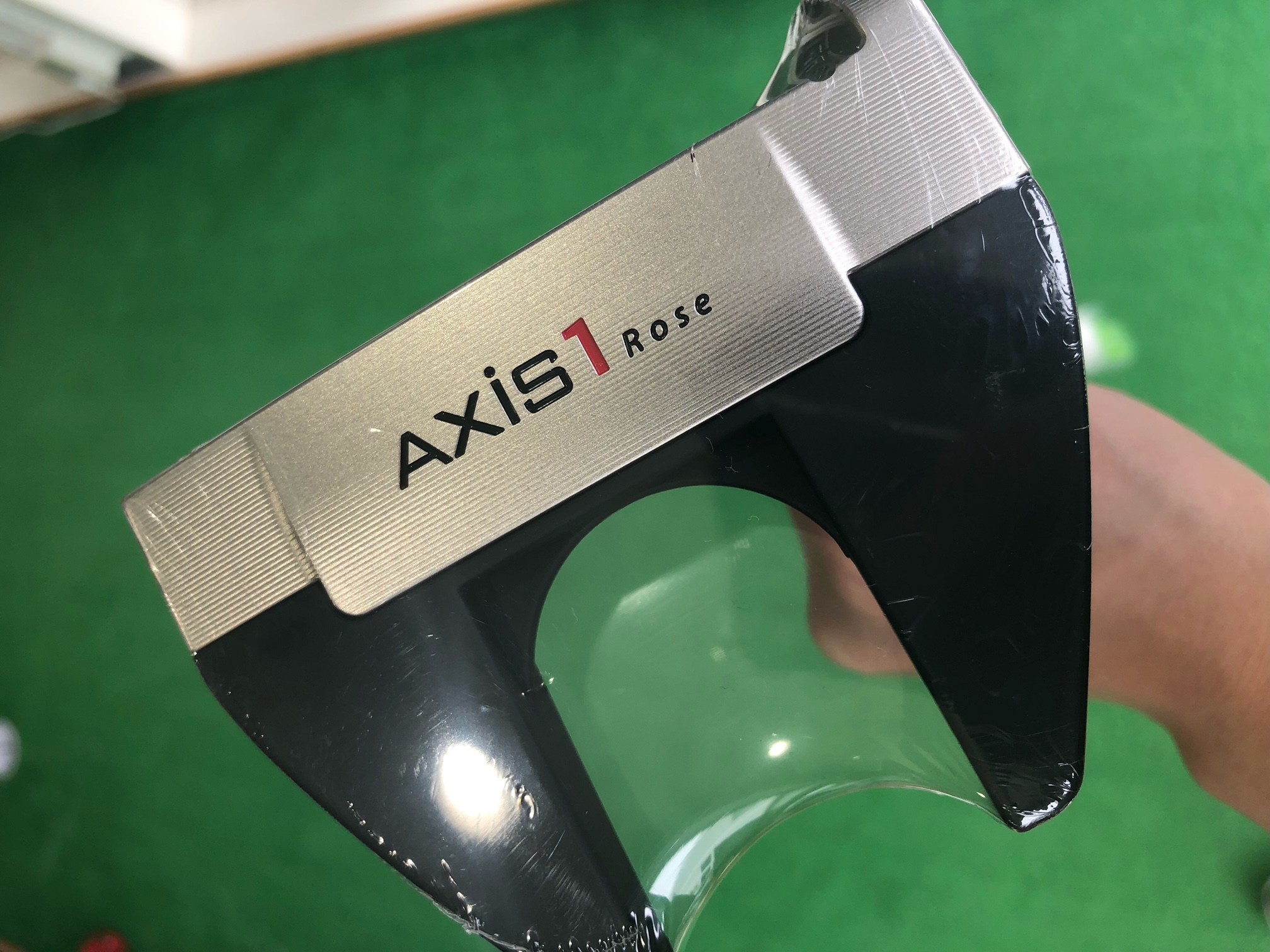 Axis1 Putter | 新潟市の屋内ゴルフ・ゴルフスクール - リバイブ｜Revive